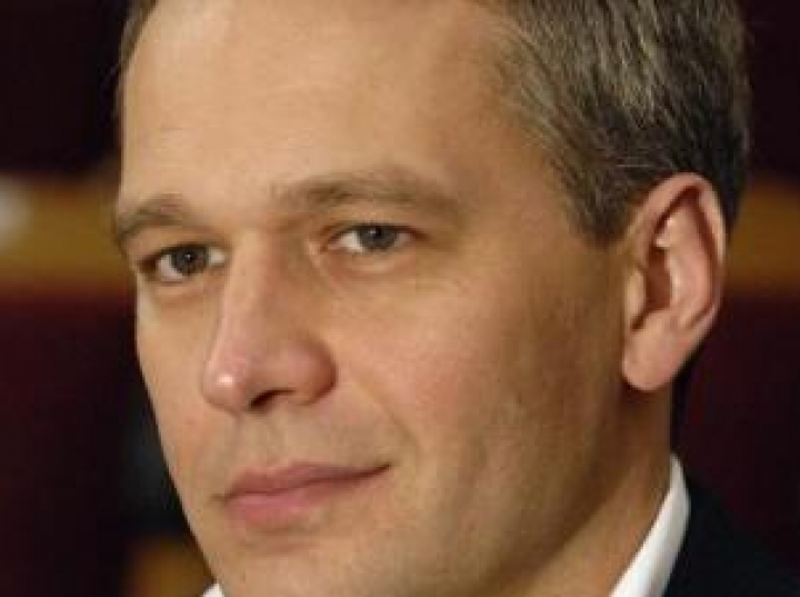 Żebrowski zastąpił Lindę na planie "Tajemnicy Westerplatte" | dzieje.pl ...