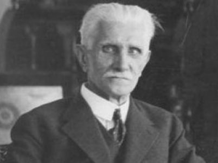 Powstanie memoriał upamiętniający PPS; otwarcie w połowie 2015 r ...