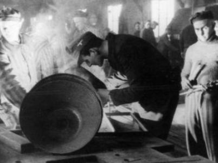 70 lat temu z Auschwitz uciekli więźniowie Mala Zimetbaum i Edek ...