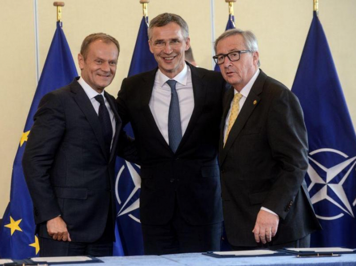 NATO i UE podpisały deklarację o wzmocnieniu współpracy | dzieje.pl ...