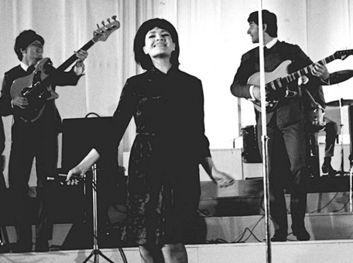 Odsłonięto tablicę poświęconą "królowej twista" Helenie Majdaniec ...