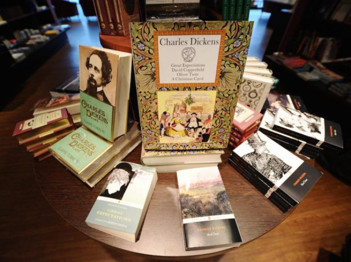 Karol Dickens po 200 latach, globalna marka towarowa | dzieje.pl ...