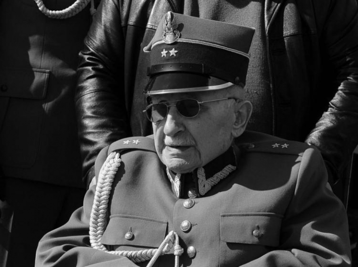 Zmarł Żołnierz Wyklęty - Wiktor Sumiński, ps. "Kropidło" | dzieje.pl ...