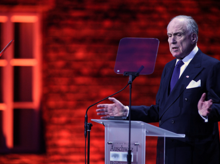Ronald Lauder: Auschwitz to jak bolesna blizna, która nigdy nie zniknie ...
