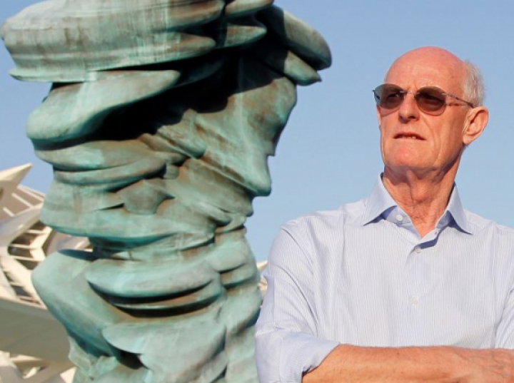 Rzeźbiarz Tony Cragg: artysta musi mieć swego rodzaju obsesję | dzieje ...