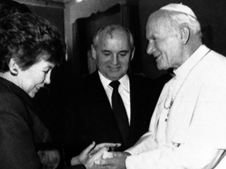 A. Grajewski: między Stolicą Apostolską a Związkiem Sowieckim istniał ...