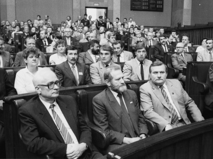 35 lat temu zebrały się Sejm i Senat z przedstawicielami ...
