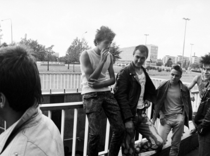 Historia jednej fotografii z Bazy Zdjęć PAP: punk rock w Polsce w ...
