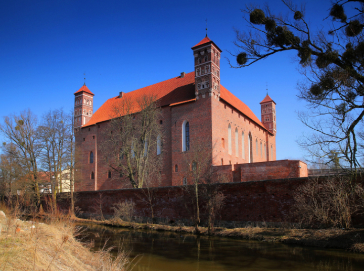 W 1401 roku zmarł bp Warmii Henryk Sorbom; budowle jego czasów stoją do ...